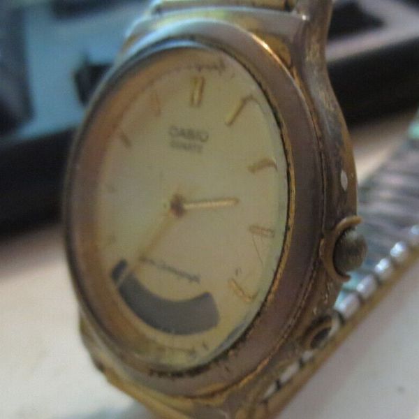 Vtg 1980s Casio AQ-305 Module 388 Smiley Face Gold Tone Analog-Digital ...