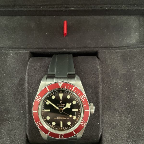 Tudor Black Bay Burgundy METAS 41mm M7941A1A0RU-0002 | WatchCharts ...
