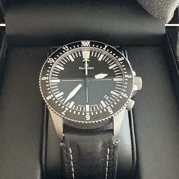 [WTS] Damasko DC82-One Owner | WatchCharts Marketplace