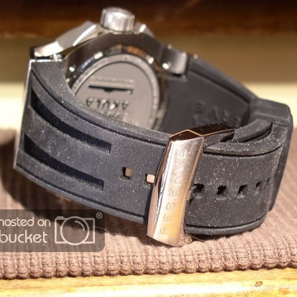 Akula eta 251.272 Silver Black | WatchCharts