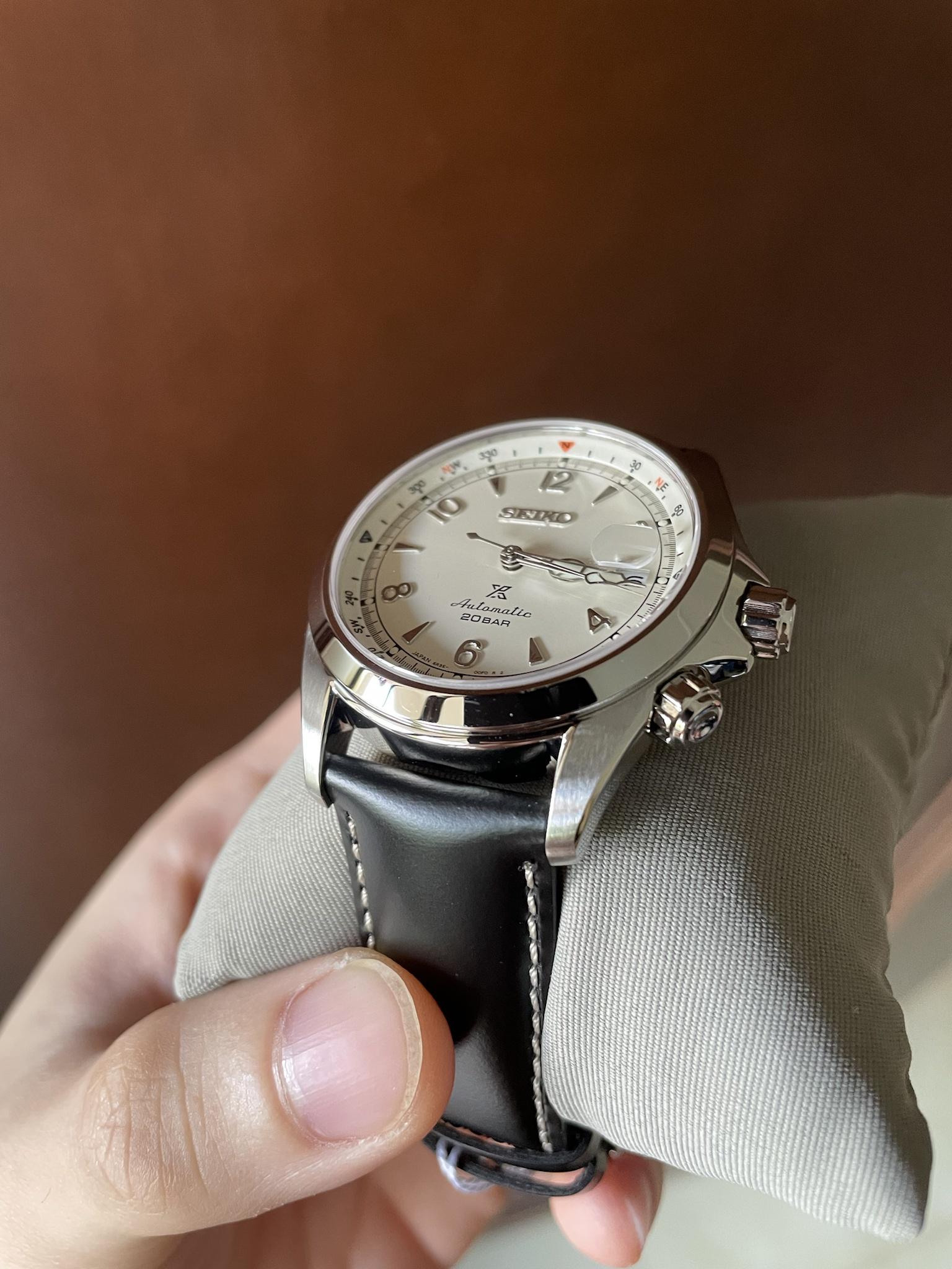 [WTS] LNIB Seiko SPB119J1 White Alpinist | WatchCharts