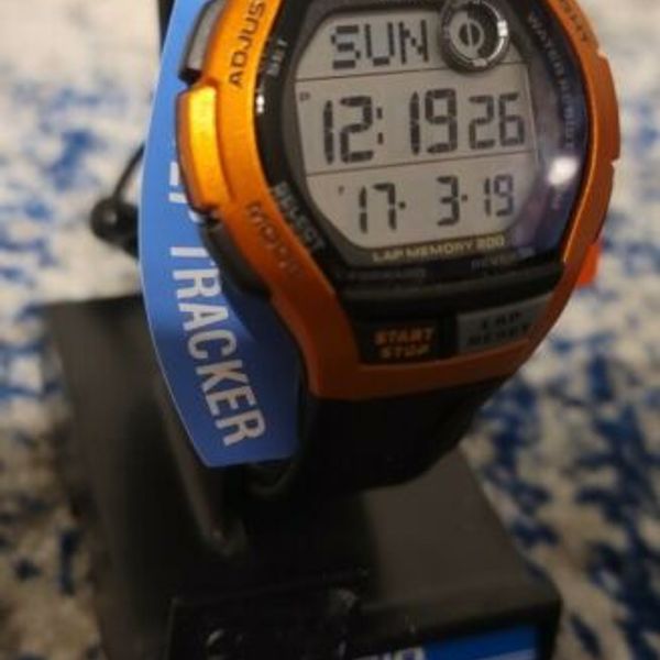 Casio WS2000H-4AV, Step Tracker, 100 Meter WR, 200 Lap Memory, 5 Alarms ...
