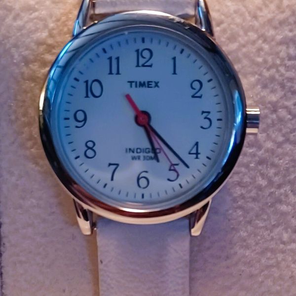 Classic Timex Indiglo (Lights Up) Ladies Watch Silver Tone w/White ...
