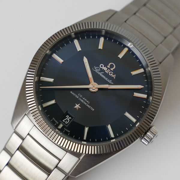 Omega Globemaster Blue 39mm Ref: 130.30.39.21.03.001 from 2016 Fullset ...