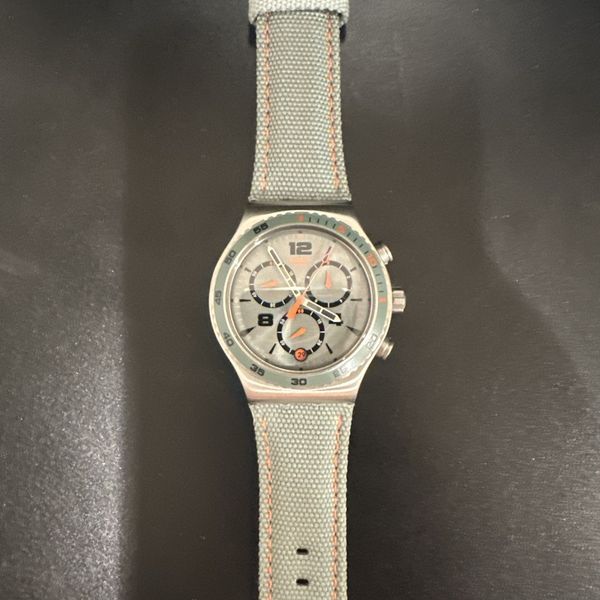 SWATCH L'HEURE DU MARAIS YVS402 Green Dial And Green Leather Band Mint Con | WatchCharts Marketplace