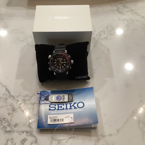 Seiko Prospex Men's Black Watch - SNJ027 | WatchCharts Marketplace