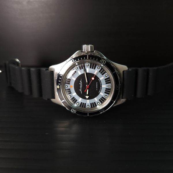 [$100 USD] Vostok Amphibian 740 | WatchCharts
