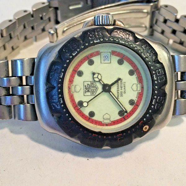 TAG Heuer Formula 1 Wristwatch small/woman heuer SS band | WatchCharts ...