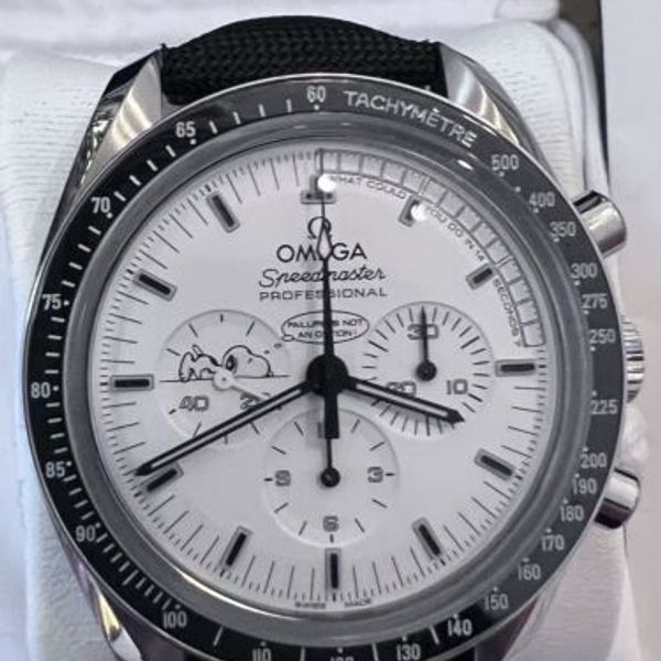 Omega Speedmaster Snoopy Apollo 13 Limited Edition 45th Anniversary ...