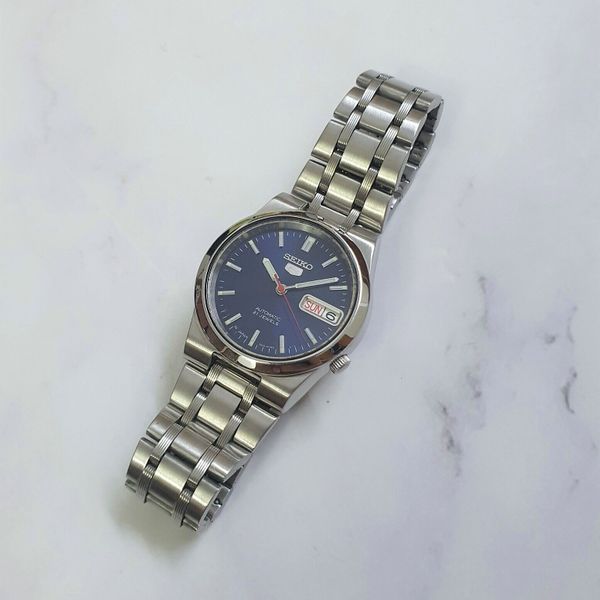 Seiko 2002 Blue Smooth Sunburst Dial Retro Vintage Sports Rare JDM ...