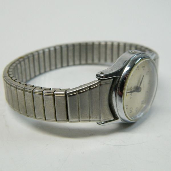 Nice vintage TIMEX WATCH/WRISTWATCH UNIQUE push button time setter ...