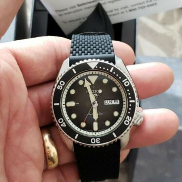 Seiko 5 Sports SRPD95 Automatic Black Dial Silicone Strap Men's ...