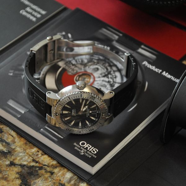 FS: ORIS Diver Date 44mm S.S. - Black Wave Dial - Swiss ETA Auto - OEM ...