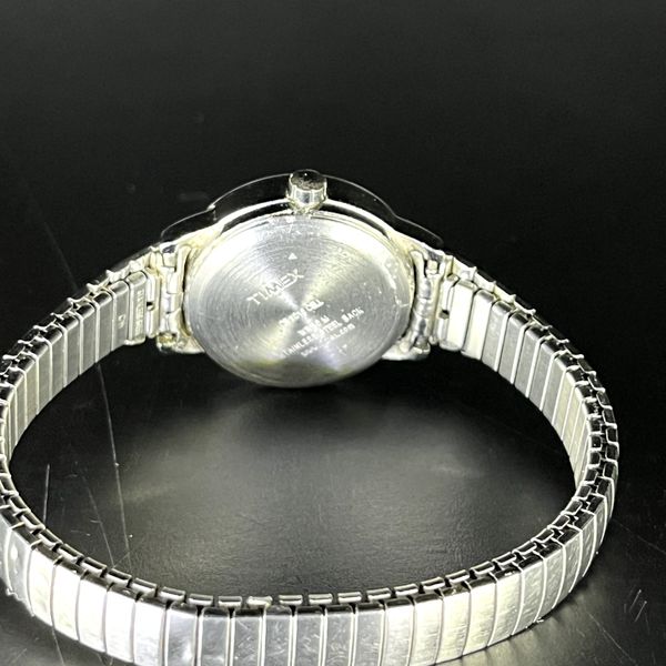 Timex Indiglo WR 30M Stainless Steel Men's Adjustable Wrist Watch ...