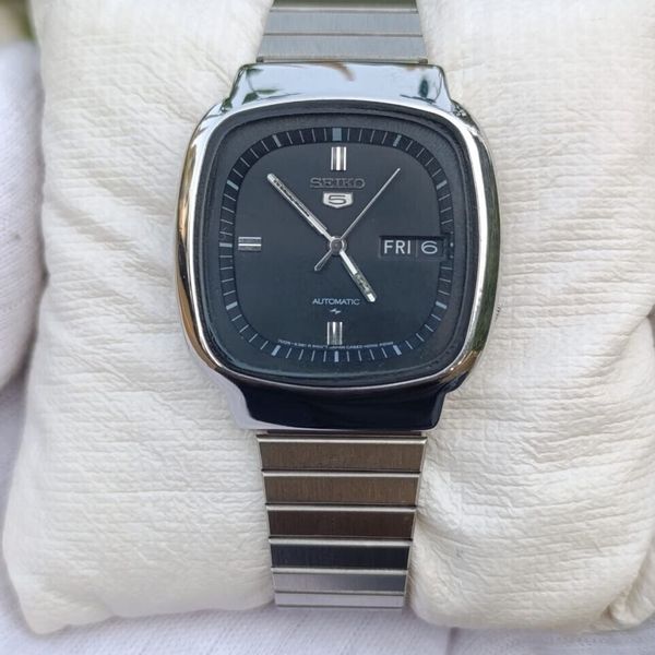 Rare Vintage Square Seiko 5 Automatic Day/Date 7009-5110 Japan ...