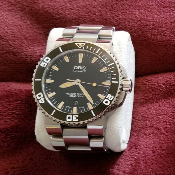 FSOT Oris Aquis vintage lume color | WatchCharts Marketplace