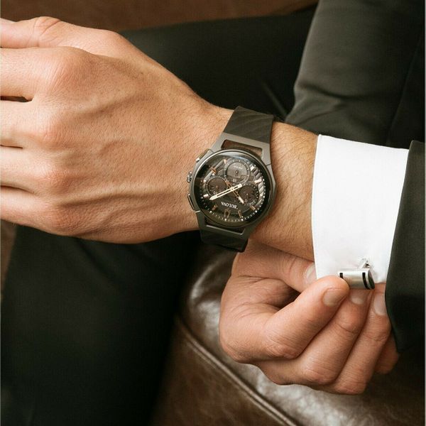 Bulova Men's Curv 98A162 Chronograph Titanium 44mm Case Rubber Strap ...