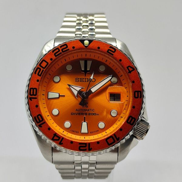 PRE OWNED SEIKO DIVERS 7002-7000 SUNBURST DIAL AUTOMATIC MENS WATCH ...