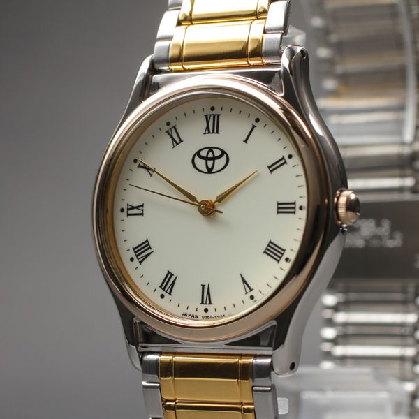 Vintage [N MINT] SEIKO TOYOTA V701-6G80 Gold Roman Quartz Men's Watch ...