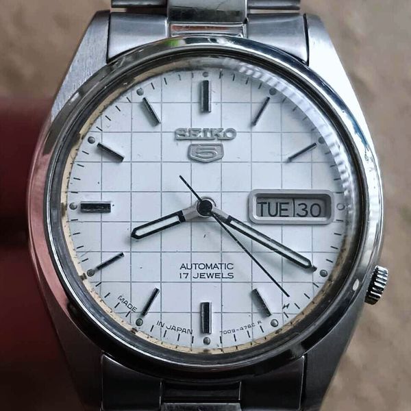 Vintage Seiko 5 automatic 17 jewels White Checkered dial day date Cal ...