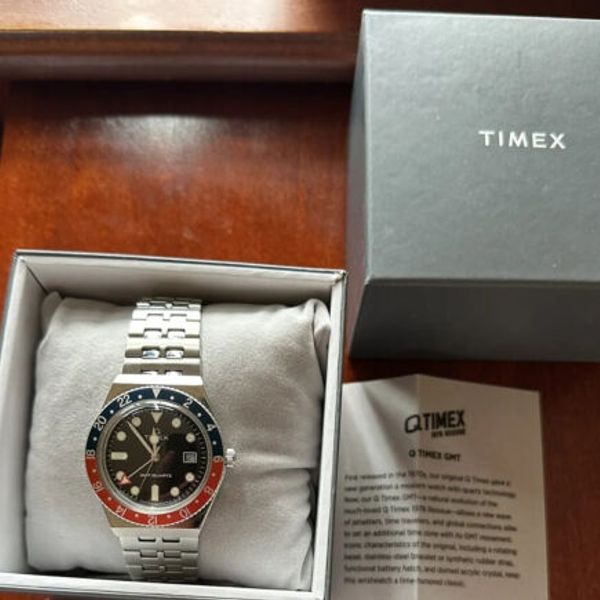 Q Timex GMT 38mm - Red/blue Bezel, Black Dial - Stainless Steel ...