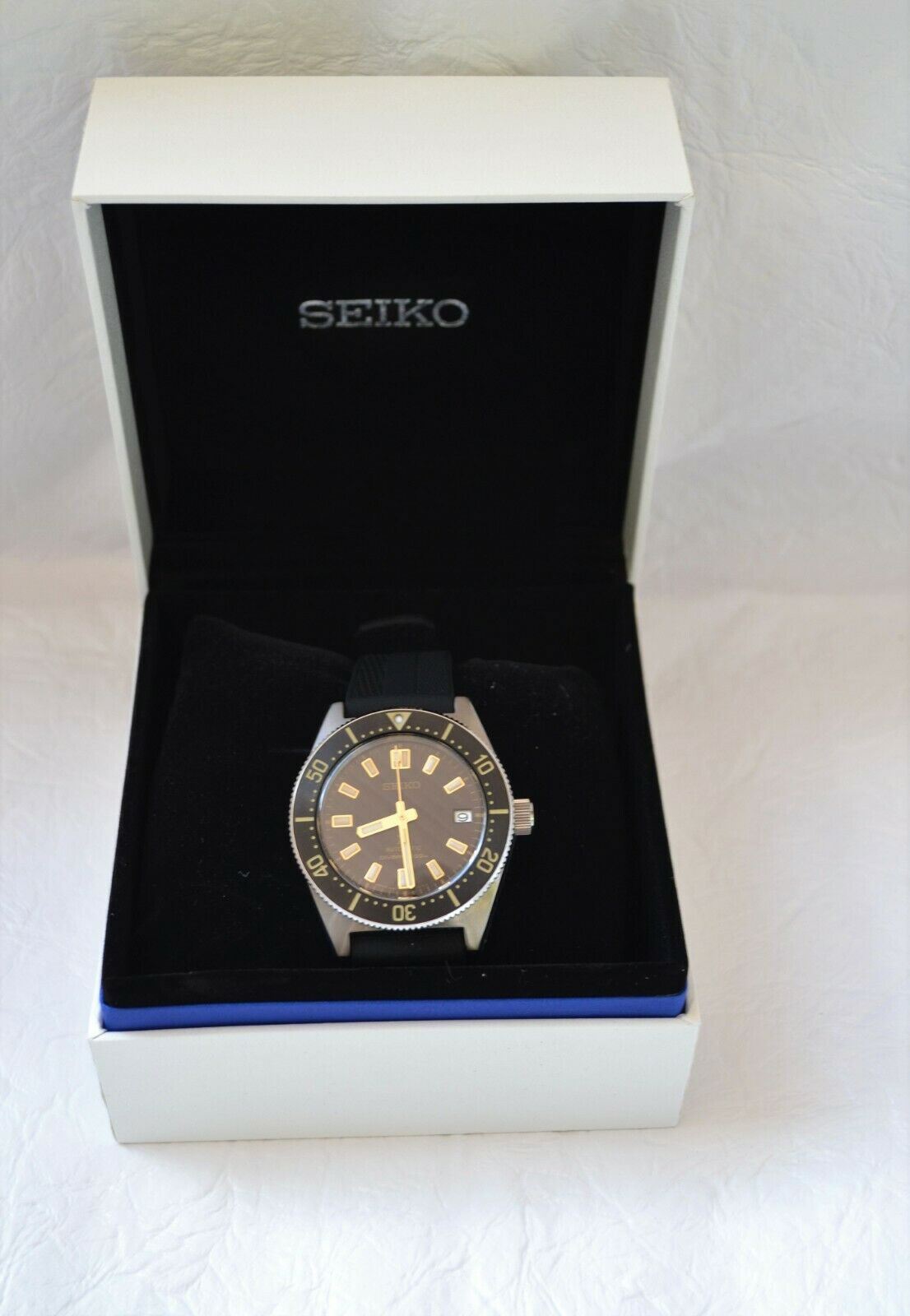 Seiko SPB147 Men's Automatic Prospex Diver's 200M Black Silicone Strap ...