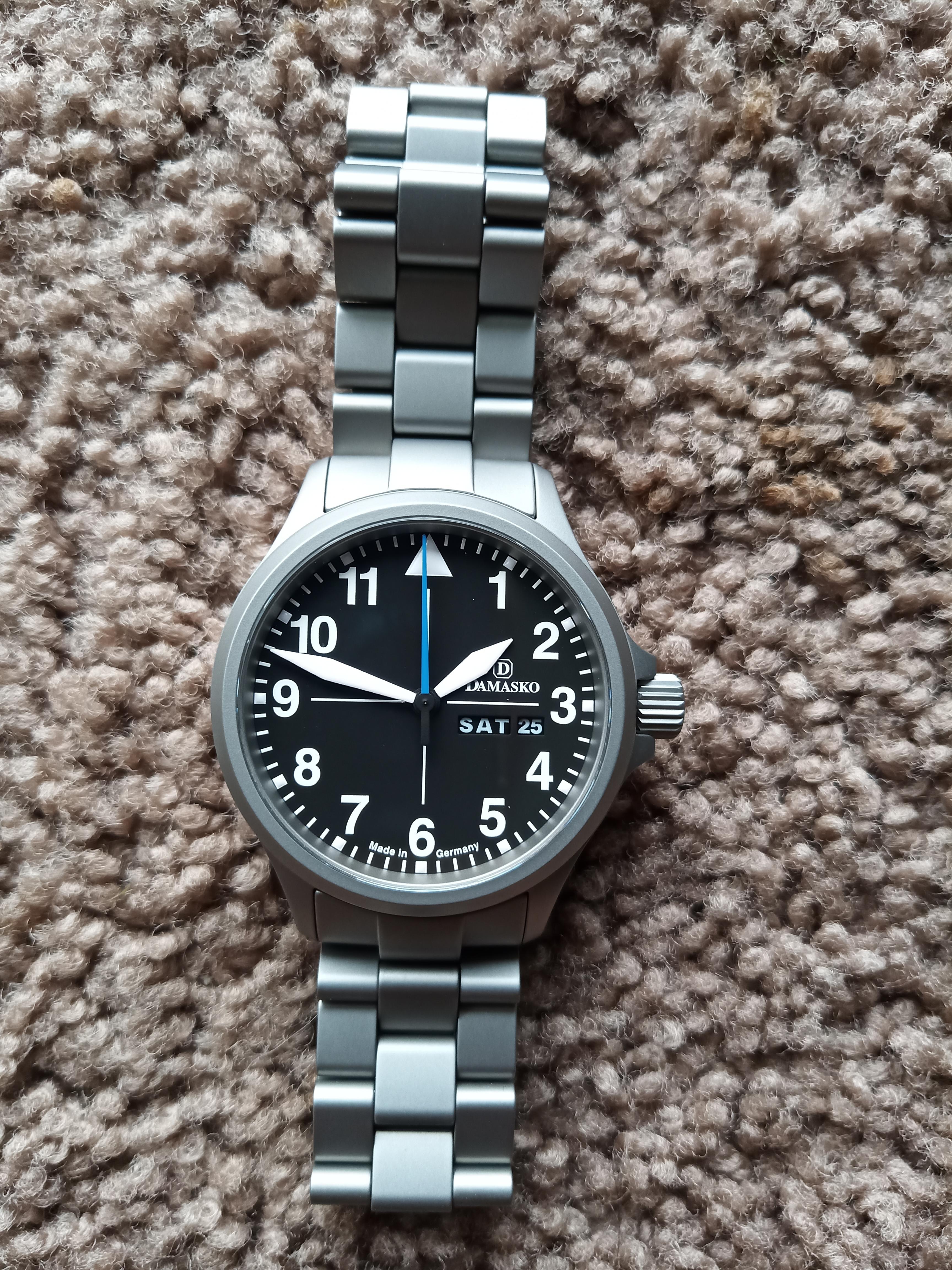 FSO: Like NEW Damasko DA38 WITH FACTORY BRACELET | WatchCharts