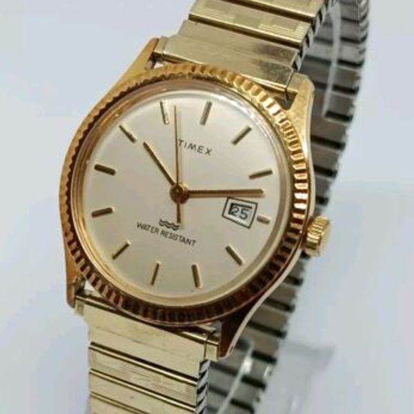 Vintage Watch TIMEX Mechanical 1970's Wrist watch Gold tone Britain ...