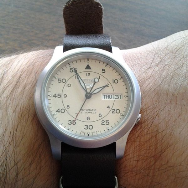 Seiko 5 auto SNK803 tan dial includes leather nato | WatchCharts