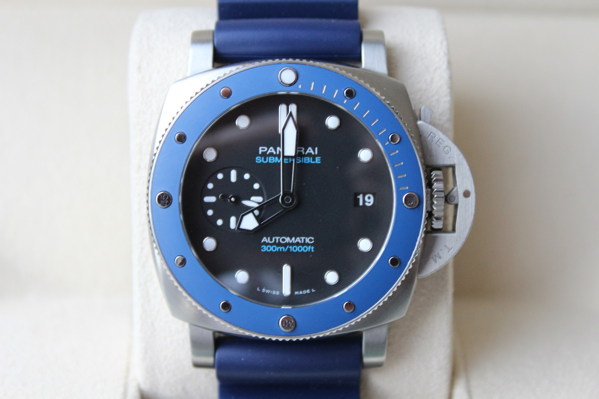 FS: Panerai PAM 1209 PAM01209 Luminor Submersible Azzurro Ed. 42mm ONLY ...