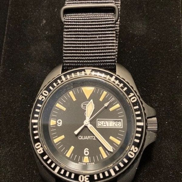 SOLD BNIB 1987 SBS Quartz Diver Re-Issue Watch (SF300-87) | WatchCharts ...