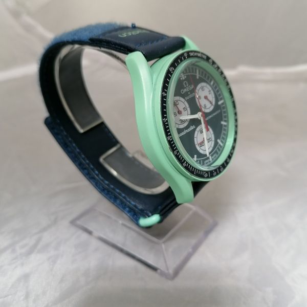 OMEGA x SWATCH Speedmaster Mission on Earth Moonswatch Wristwatch ...