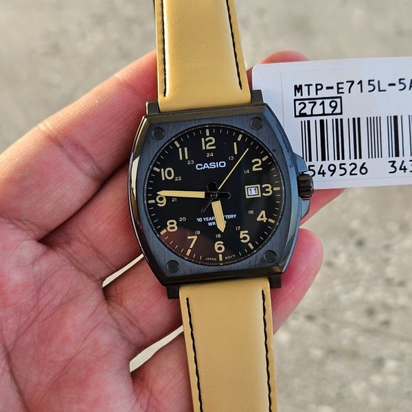 Casio MTP-E715L-5AVDF Men's Analog Watch â 10-Year Battery, Date ...