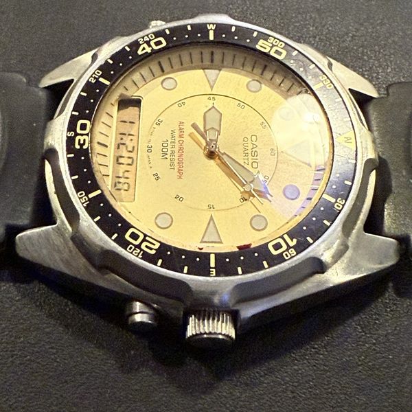 Vintage 1991 Casio Arnie 358 AMW-320 C Ana Digital gold dial watch ...