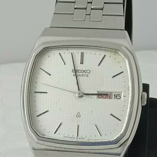 Vintage Seiko Quartz 5933-5040 Men's Watch | WatchCharts Marketplace