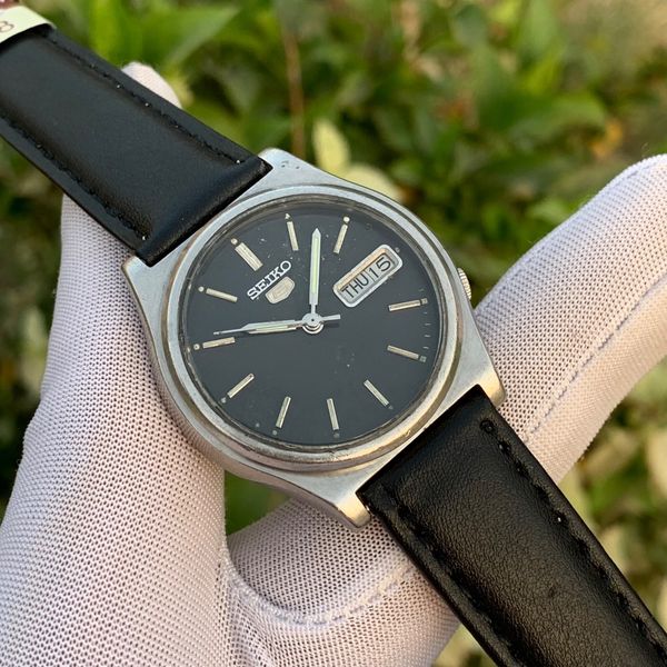 Vintage Seiko 5 Automatic Made in 17 jewels Japan Menâ s Watch 7009-3101 | WatchCharts Marketplace