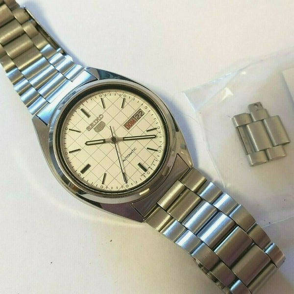 SEIKO 7009-3040 AUTOMATIC Men's WRIST Watch - WORKING | WatchCharts Marketplace