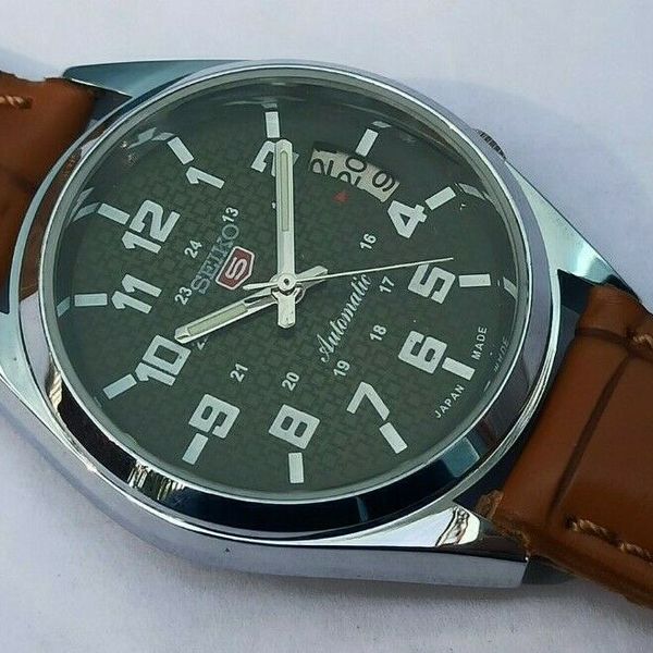 SEIKO 5 DAY DATE AUTOMATIC GREEN COLOR DIAL NUMERIC FIGURE JAPAN MADE ...