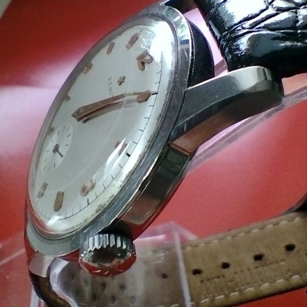 Zenith - a Men's Wristwatch from Switzerland | WatchCharts Marketplace