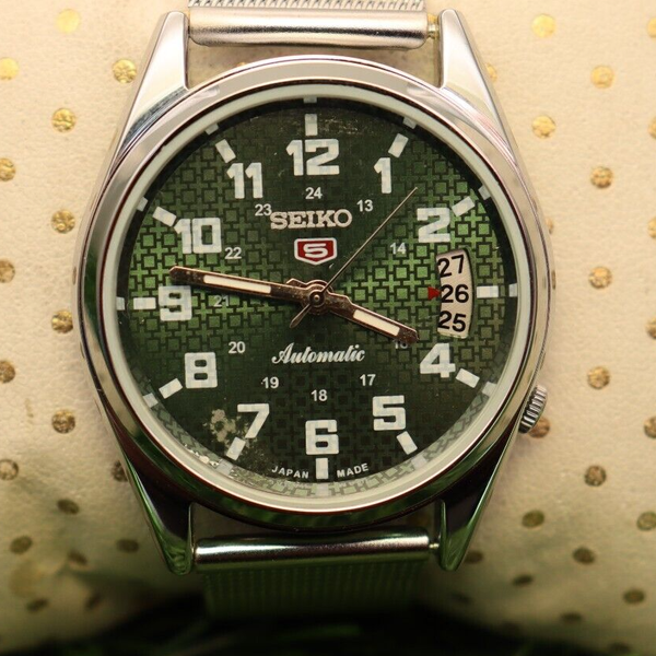 SEIKO 5 AUTOMATIC GREEN DIAL DATE VINTAGE MEN'S WRIST WATCH | WatchCharts