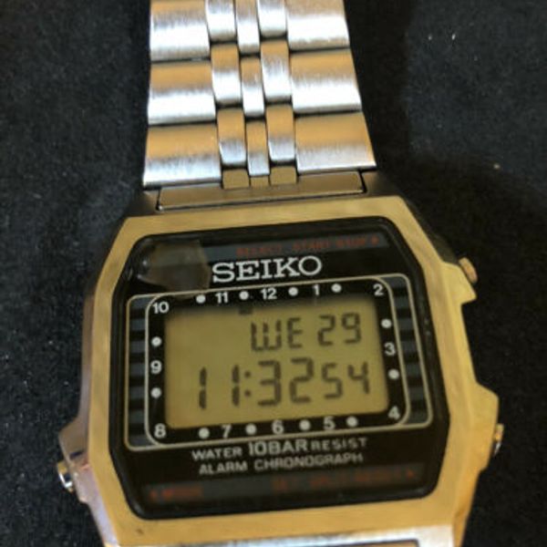 Seiko Lcd Digital Quartz July 1980 Very Rare | WatchCharts Marketplace