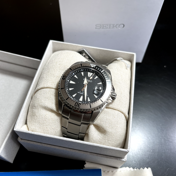 Seiko Prospex Sea Shogun Diver, Titanium mens watch, Beautiful ...