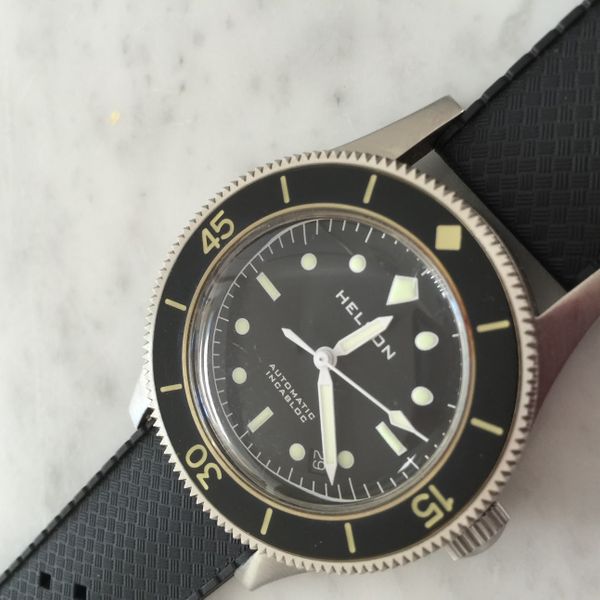 FS: Helson Skindiver Date | WatchCharts Marketplace