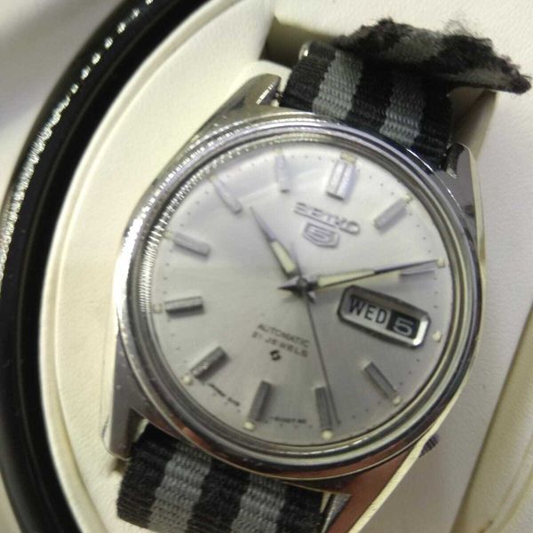A lovely vintage Seiko 5 Automatic 6119-8090 watch | WatchCharts