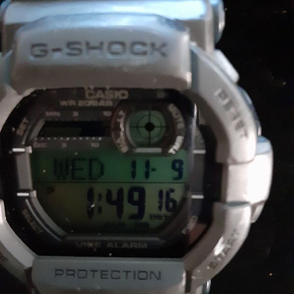 Casio G-Shock 3404 GD350-8 Wristwatch. Great working condition ...