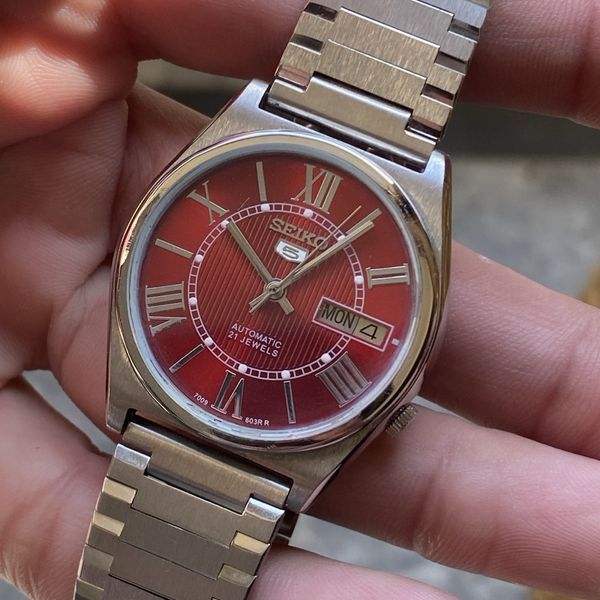 Seiko 5 Automatic Red Roman Sun Burst Dial Vintage Men's Wrist Watch ...