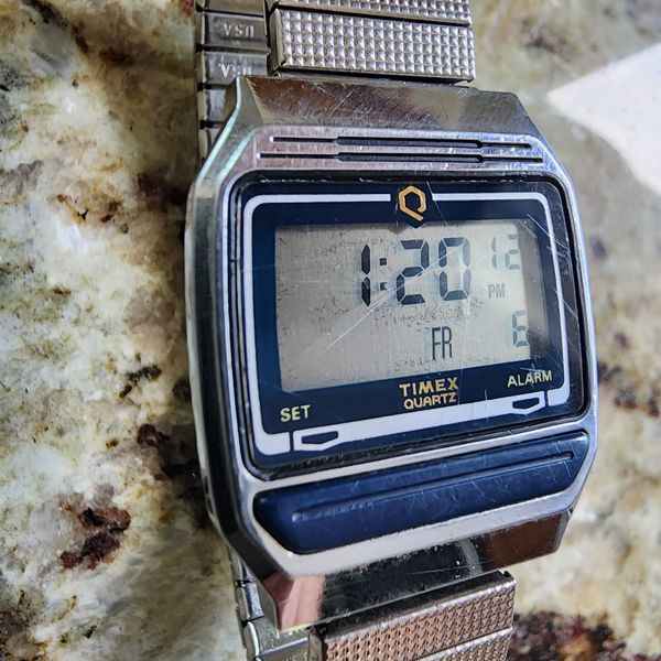 Mens Vintage Timex Q LCD Command Bar Digital Men's Watch 1982 New ...