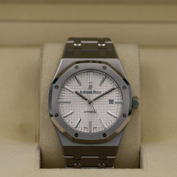 FSOT: Audemars Piguet Royal Oak 15400 White Dial - 2017 Box & Papers ...
