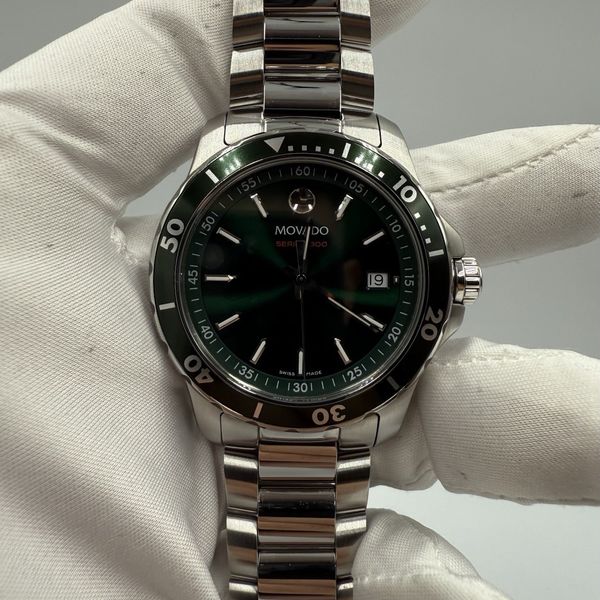 Movado S Series 800 40mm Stainless Steel Swiss Made Green Dial Men ...