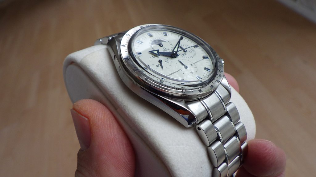 ** FS: Omega Moonphase 3575.20 White Gold Bezel Full Set ** | WatchCharts